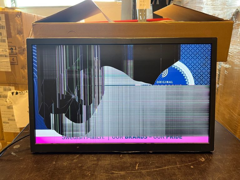 Broken Screen | ZetaDisplay