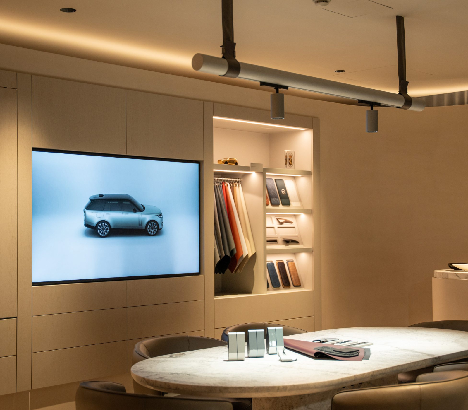 JLR Bespoke Studio Case Study | Digital Signage by ZetaDisplay