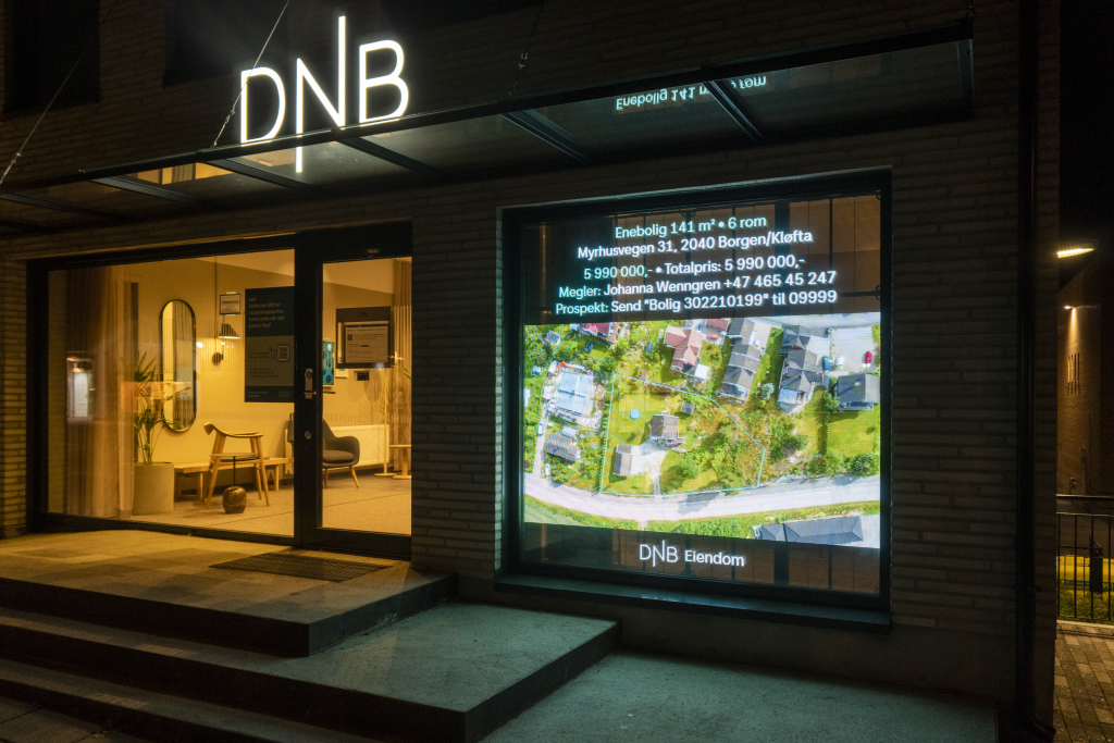 DNB increases transparency with holographic window effects